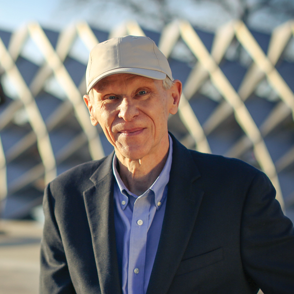 Illuminating a Giant | Baylor Magazine | Baylor University